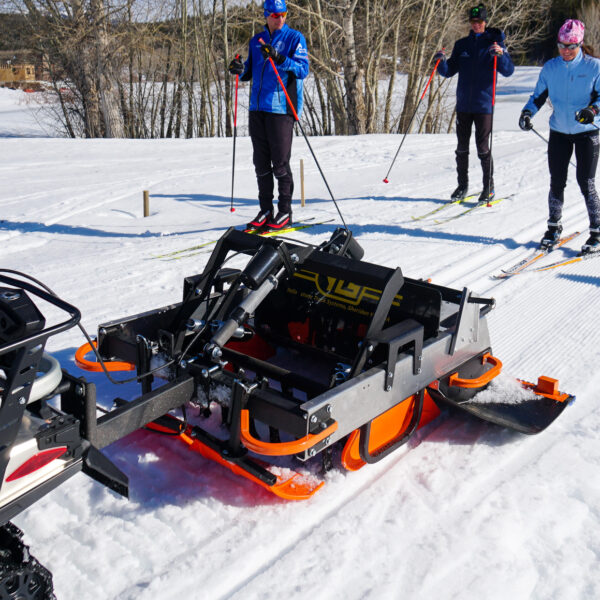 Yellowstone Track Systems – World's Finest Grooming Equipment – Since 1984